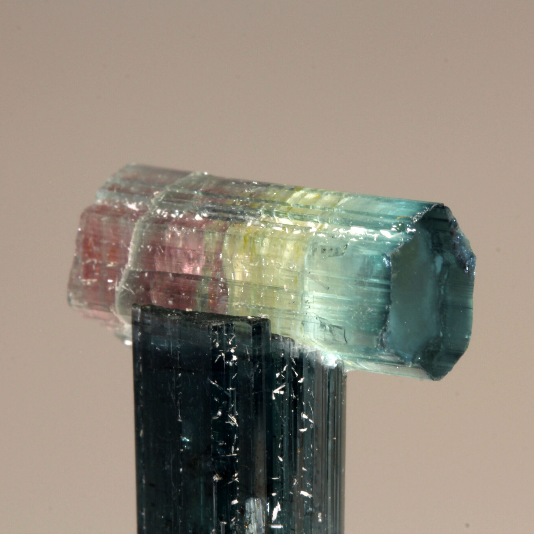 ELBAÍTA, Variedade: INDICOLITA – MM Gerdau Tainacan